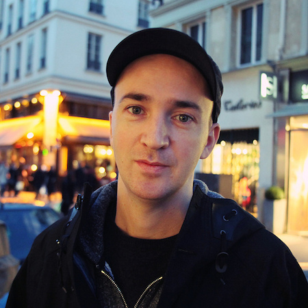 Kaws - Biography, exhibition, video, picture, artworks